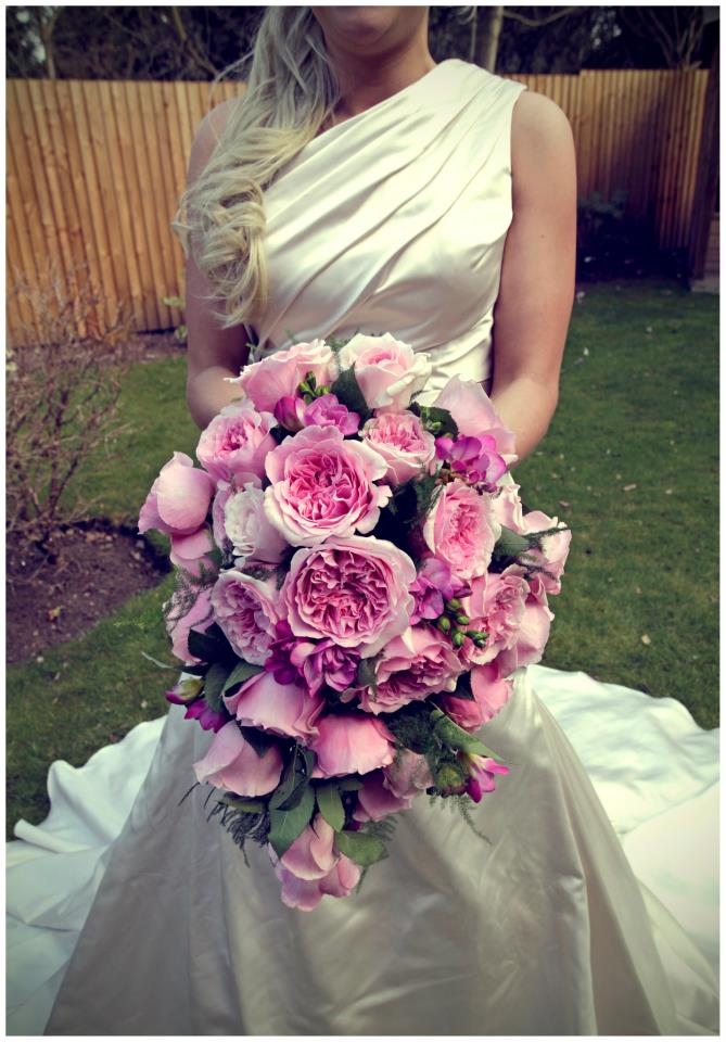 Wedding Flowers - Roses Florist Great Barr